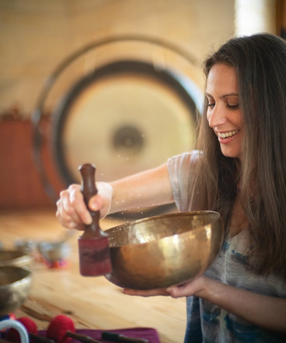 How to Heal with Singing Bowls - Level 1 - Austin, TX with Kim Humphrey ...